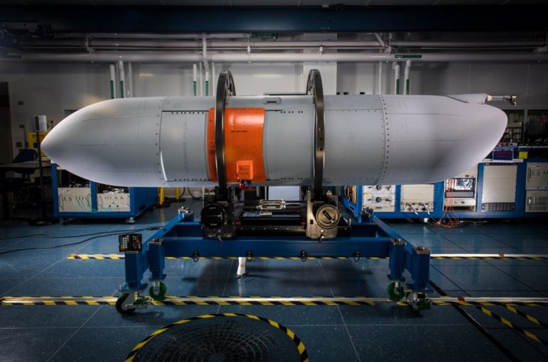 EA-18G Growlers With New Jamming Pods Onboard Carrier Heading To Middle ...
