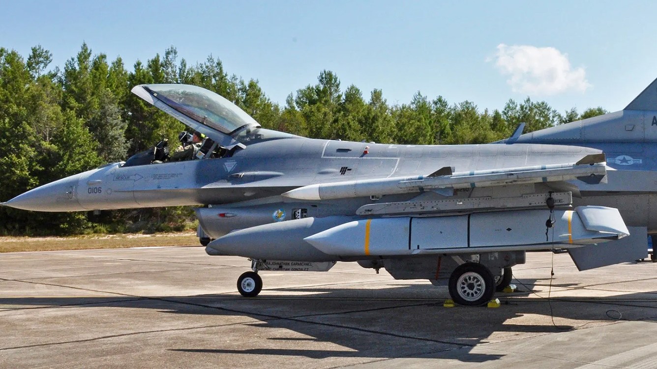 Above All Else JASSM Would Give Ukraine A Steady Supply Of Cruise Missiles
