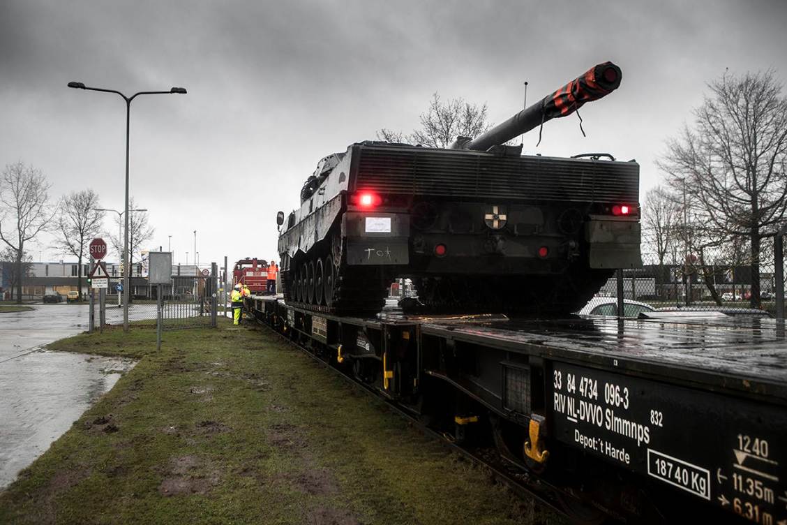 Dutch Decide To Bring Back Main Battle Tanks
