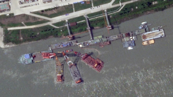 China’s New Nuclear Submarine Sank During Mysterious Incident In Wuhan ...