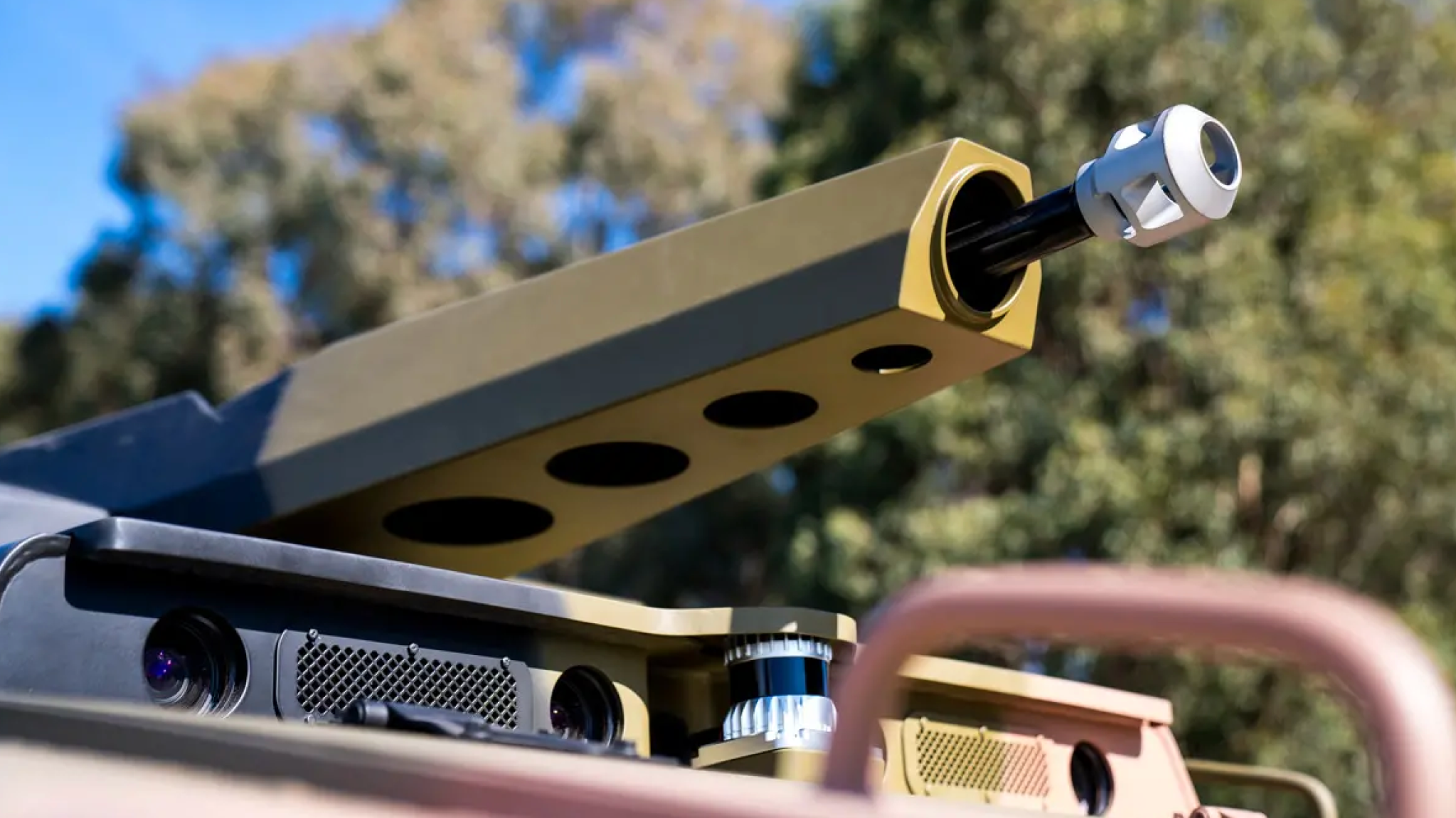 ATLAS Uncrewed “Combat Wingman” Fighting Vehicle Unveiled