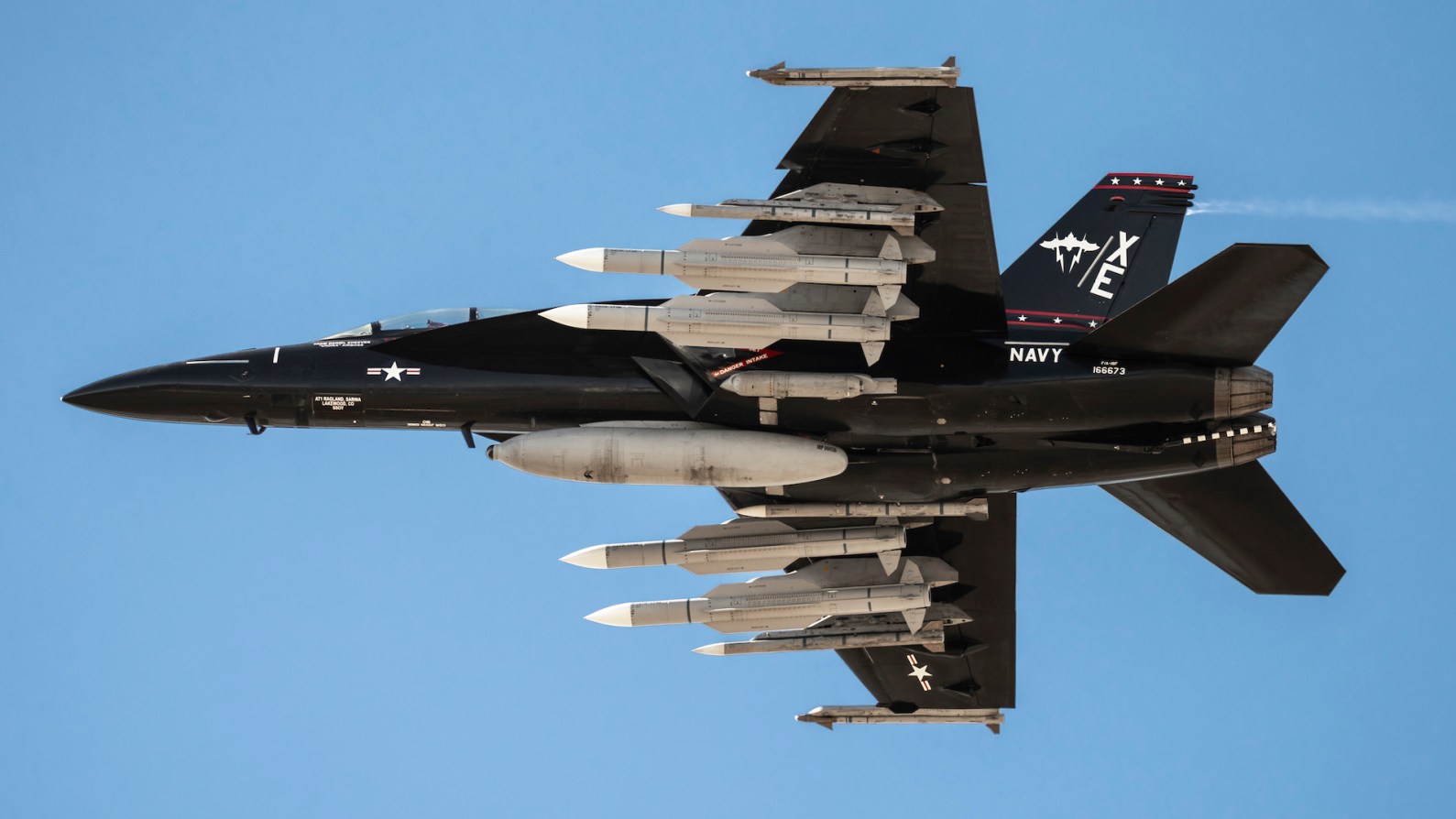 F/A-18 Super Hornet Appears With Unprecedented Heavy Air-To-Air Missile Load