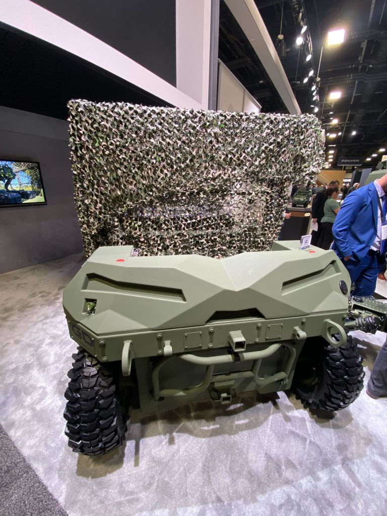 Command Center Stryker Teamed With Uncrewed Ground Vehicle 'Wingmen' A ...