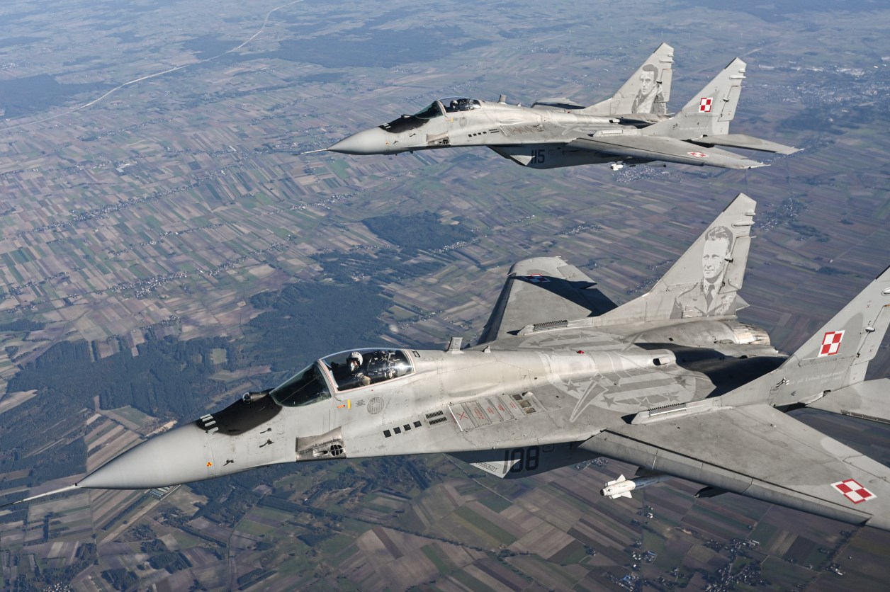 Poland’s F-16s Cleared For Major Upgrades