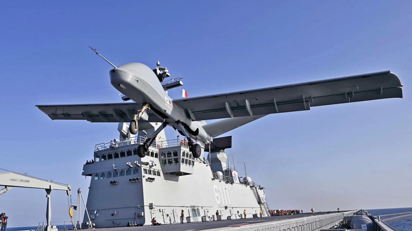 Gray Eagle STOL Drone Flies From South Korean Amphibious Assault Ship