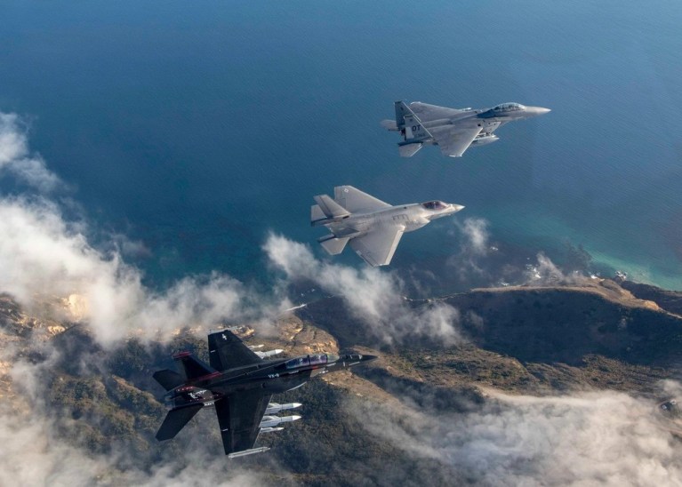 Navy Posts Its First AIM-174 Missile-Armed F/A-18F Super Hornet ...