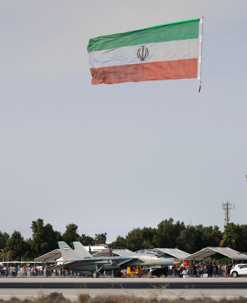 Iranian F-14 Tomcat Encounter At An Airshow Unlike Any Other