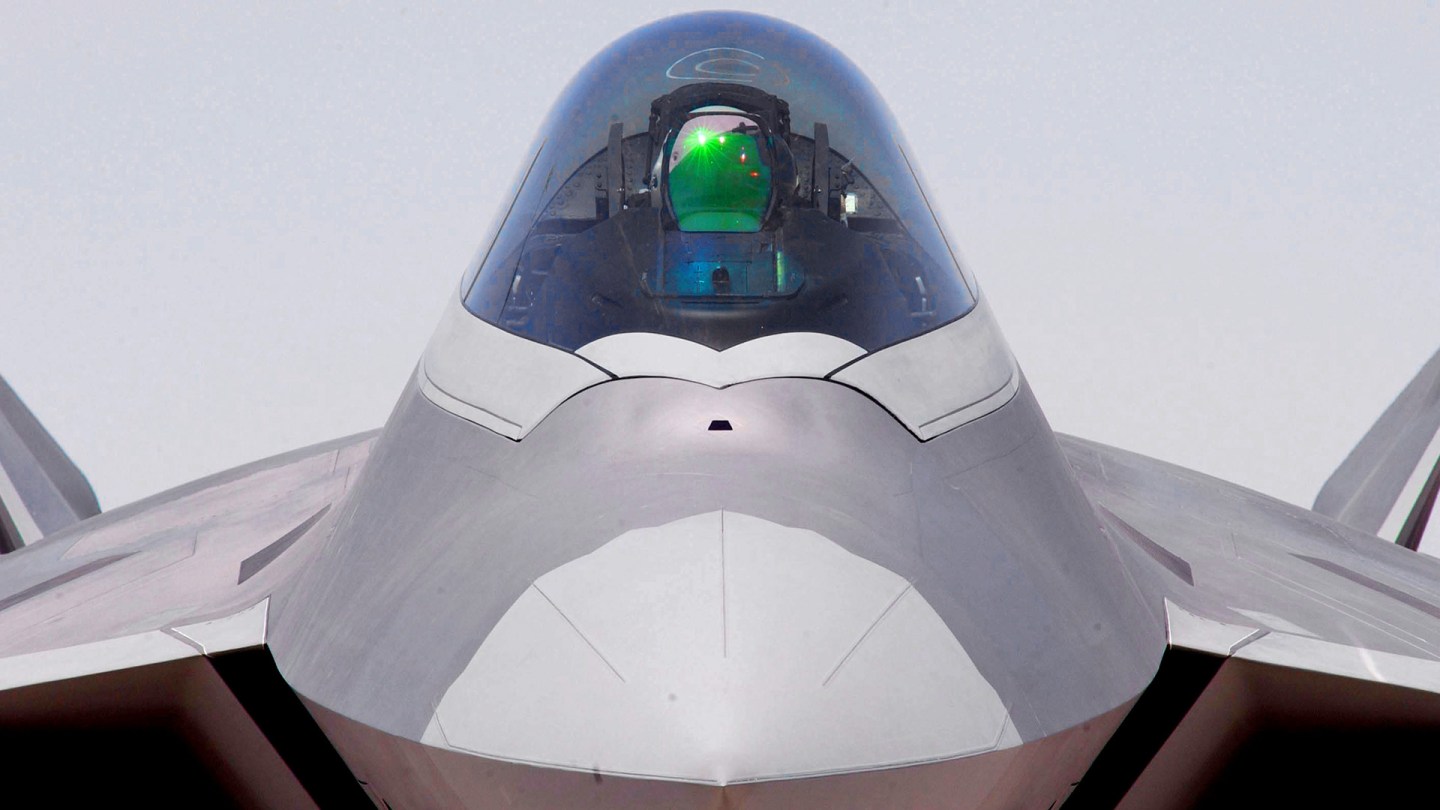 F-22 Raptor To Get Distributed Infrared Search And Track System