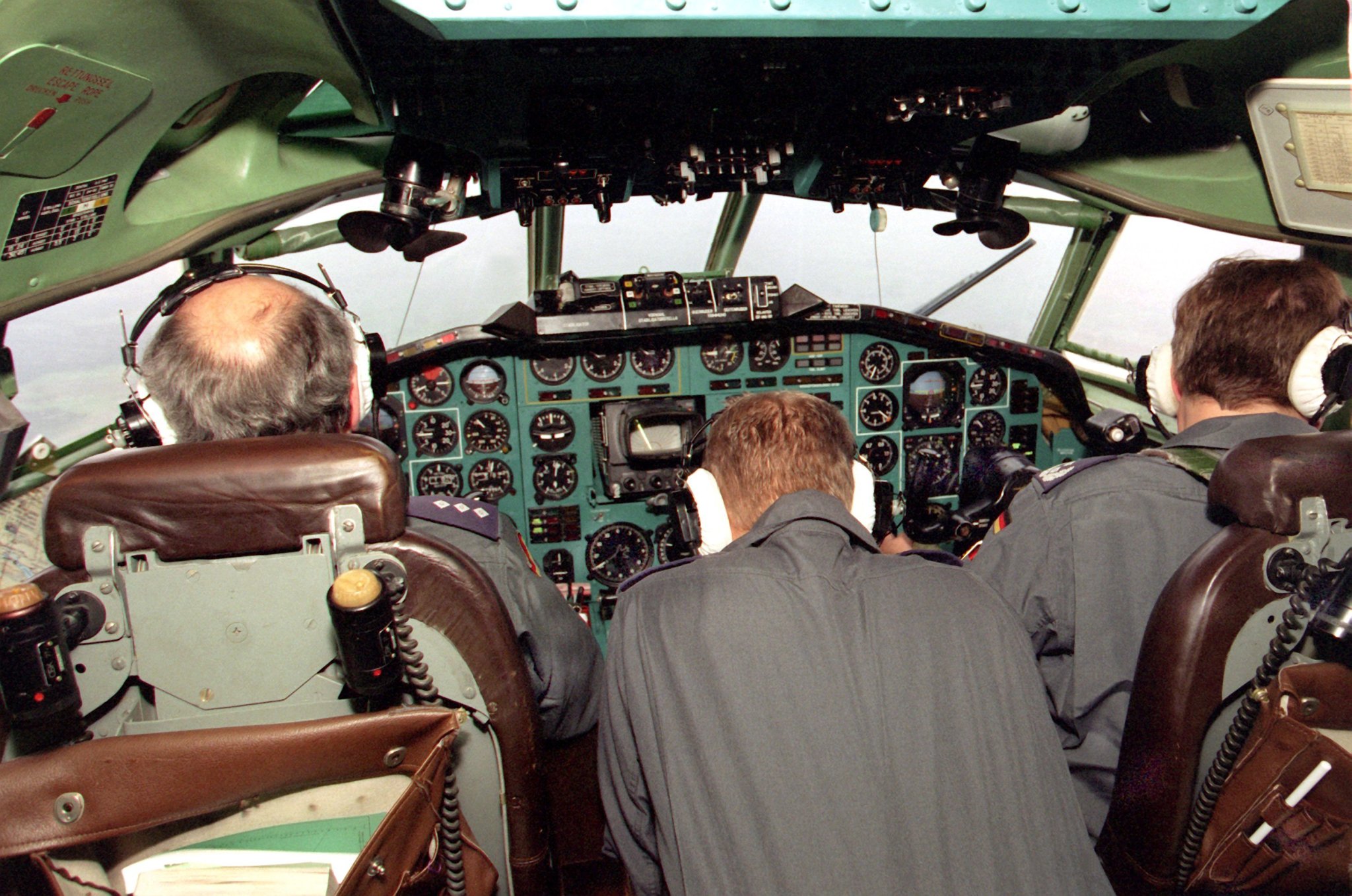 Here’s What Air Traffic Collision Avoidance Systems Can And Can’t Do