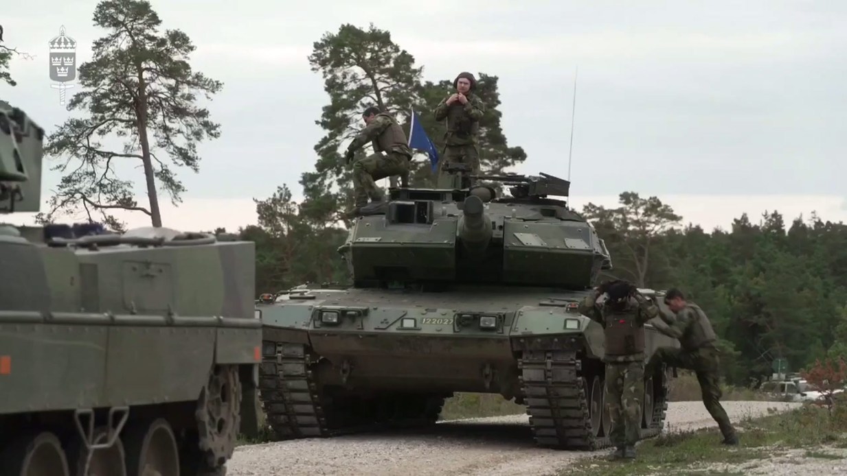 Sweden Buys More Leopard 2 Tanks As Part Of Major Defense Build-Up