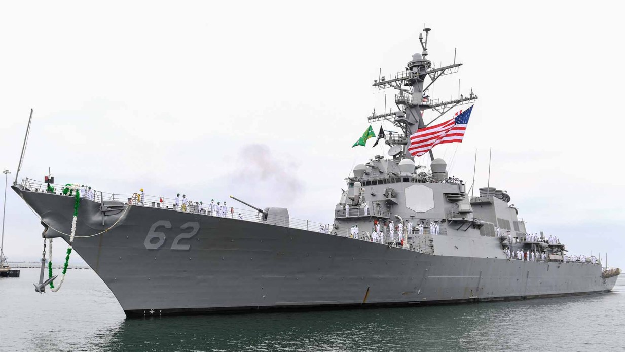 Destroyer Has Become First U.S. Navy Ship To Deploy Artificial ...