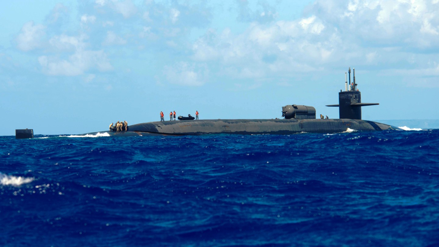 Ohio Class Guided Missile Submarine Deployed Underwater Drones On Award ...