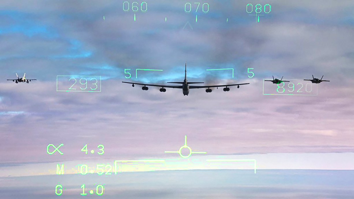 Watch This B-52 'Crabwalk' Down The Runway In A Heavy Crosswind Like ...