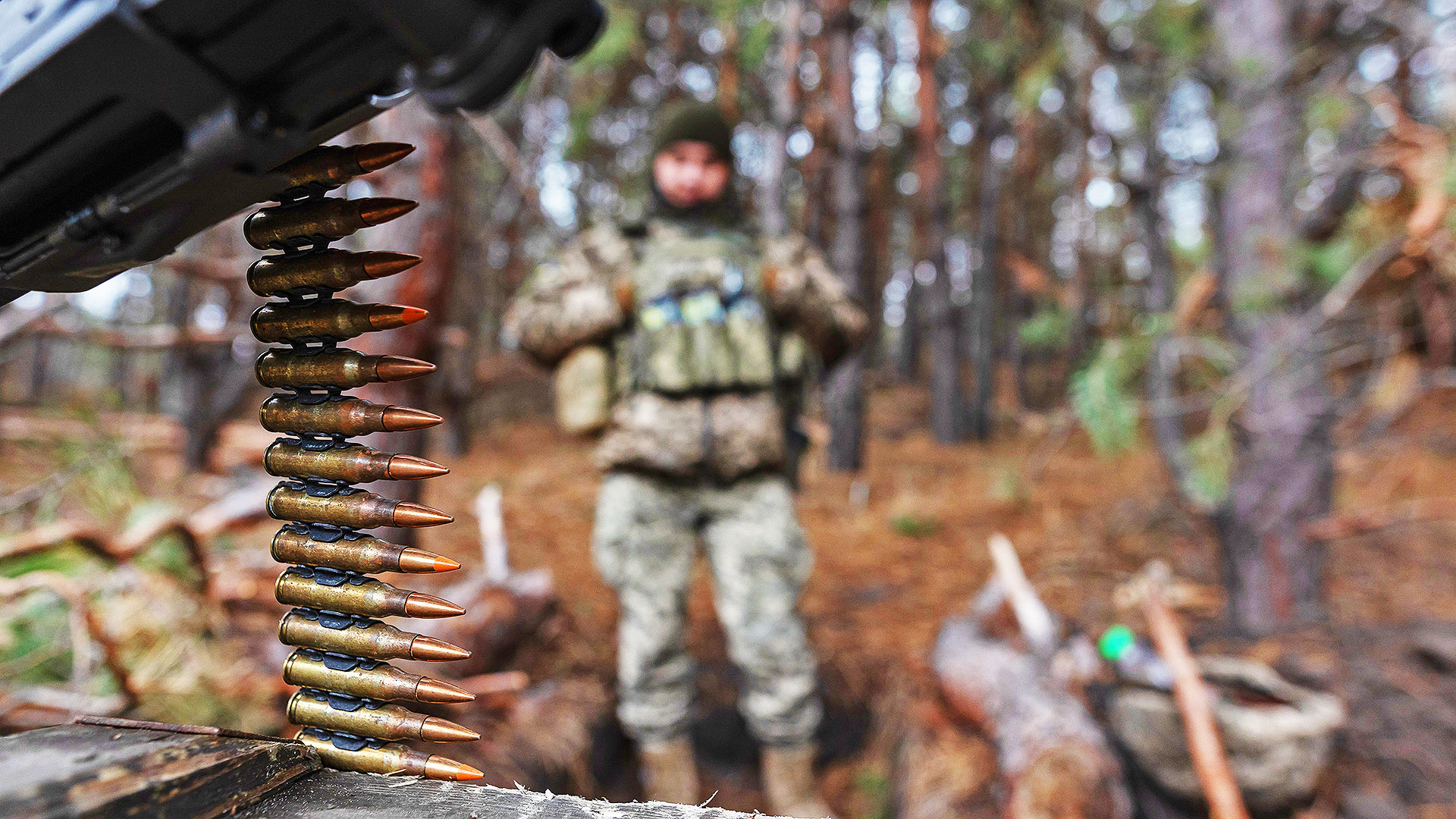 Ukraine's New AK-M16 Mashup Rifle Is Symbolic of the Country's Morphing ...