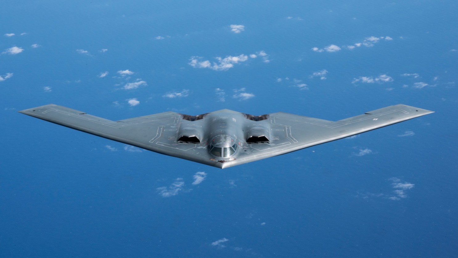 Trio Of B-2 Stealth Bombers Deployed To The Island Of Diego Garcia As ...