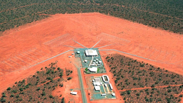 Canada Looks To Close Critical Arctic Radar Gaps With Australia's Help