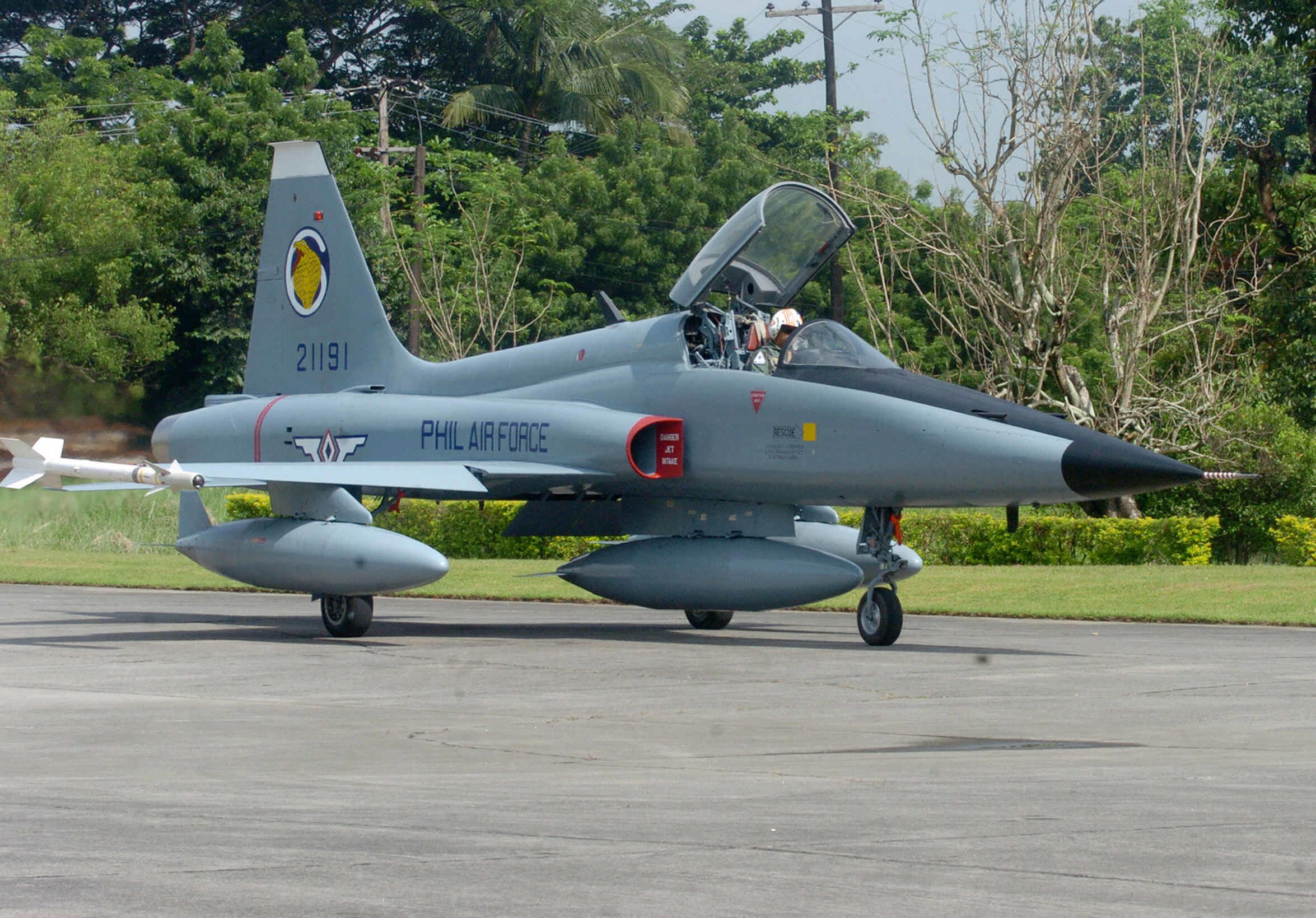 Sale Of Advanced F-16s To The Philippines Moves Forward Amid Deepening U.S. Ties