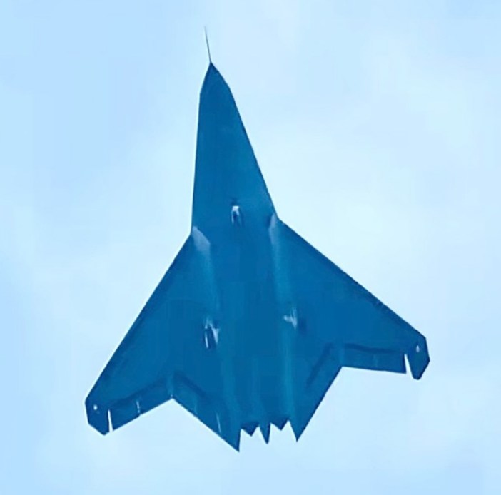 Canopy Seen Clearly On China's Next Gen Tailless Stealth Fighter For ...