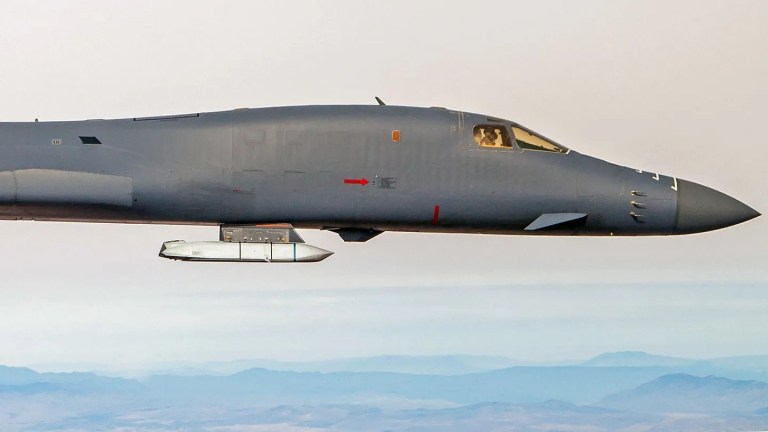B-1B To Finally Get New External Pylons Drastically Expanding Missile ...