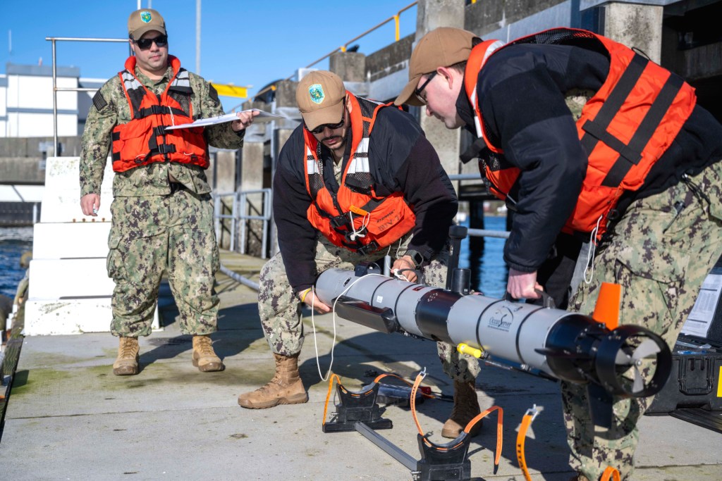 Navy Cancels Nuclear Submarine Torpedo Tube-Launched And Recovered ...