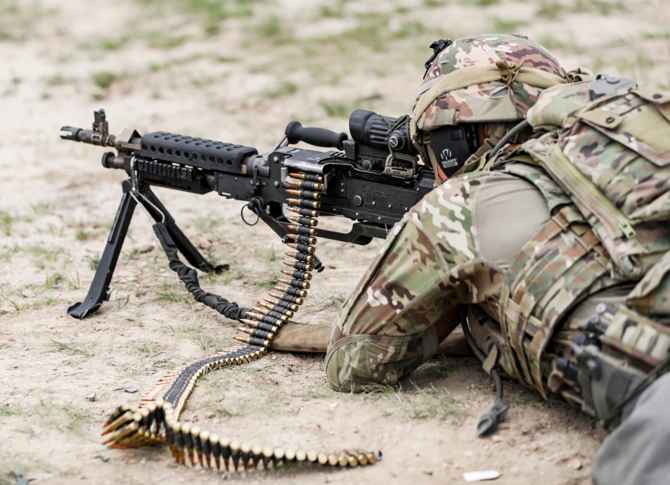 M240 Medium Machine Gun Successor Now Being Sought By U.S. Army
