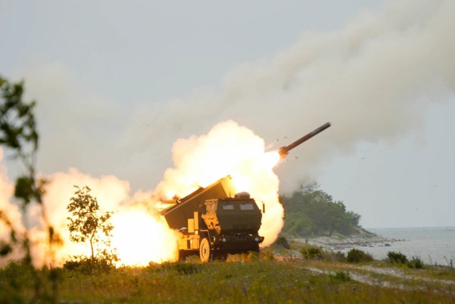 Wheeled Launcher With Double The Weapons Of HIMARS Completes First ...