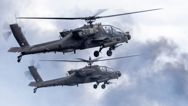 AH-64 Apaches Practice Shooting Down Drones With Hellfire Missiles In ...