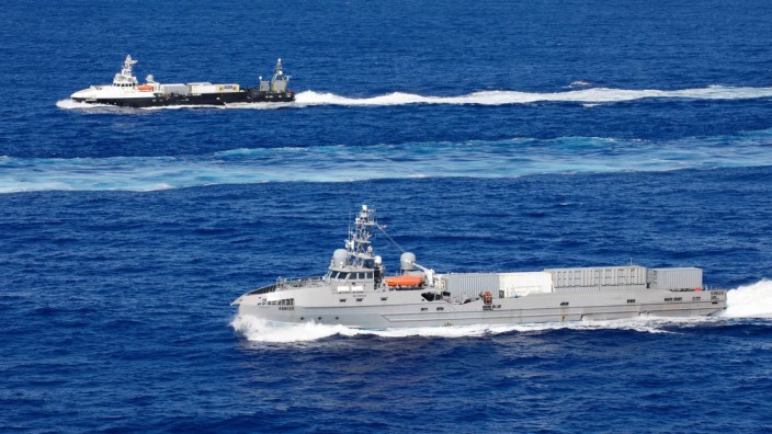 Crew Optional Designs Could Be Barred By Law From Navy's Drone Ship Program