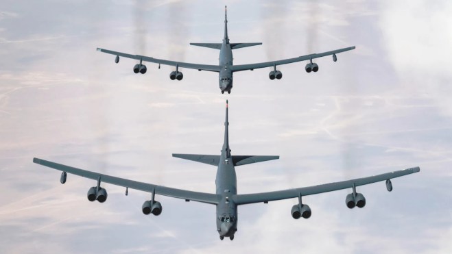USAF Ready To Make All B-52s Nuclear-Capable, Load ICBMs With Multiple ...