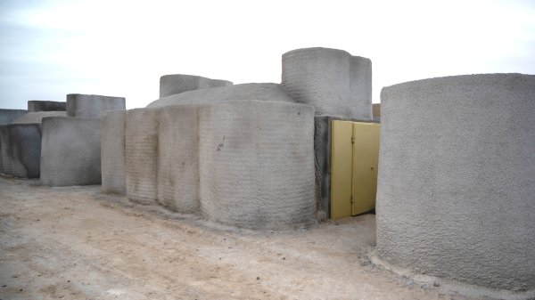 Bunkers For U.S. Bases In Middle East Now A Top Priority For Pentagon