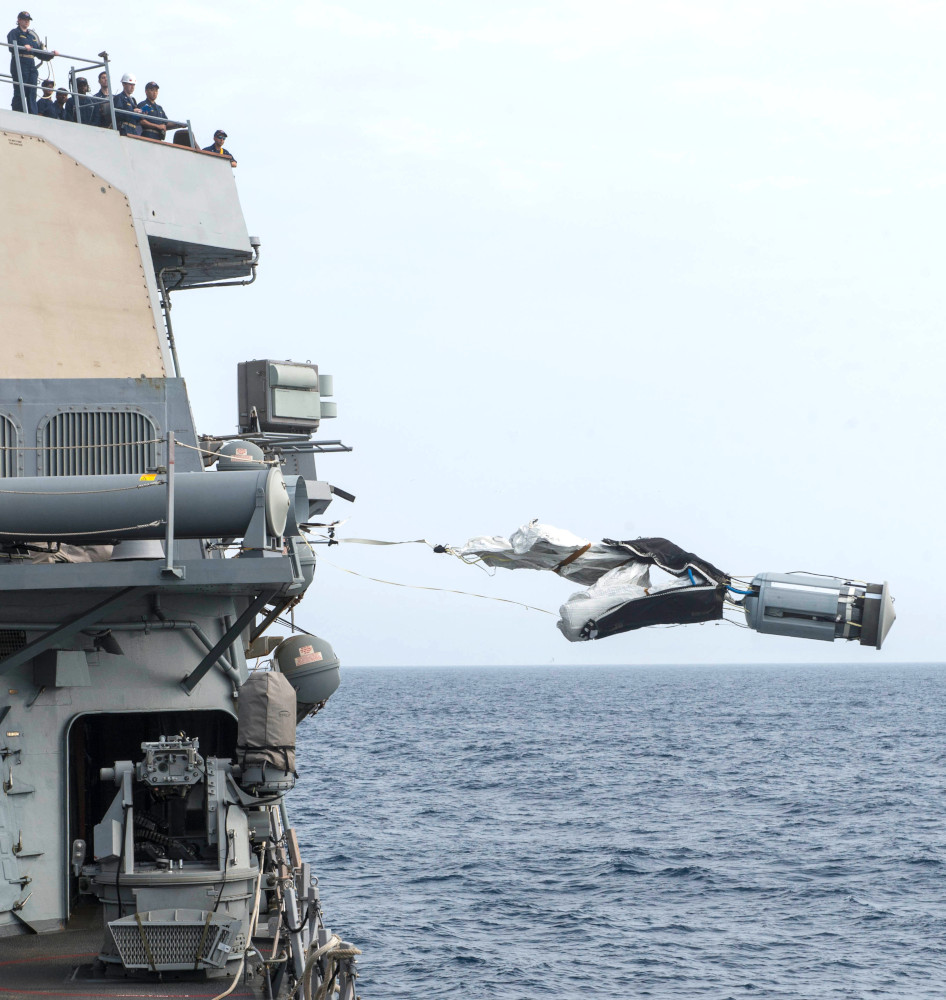 US Navy Destroyers And Royal Navy Ships Use These Big Blow-Up Anti-Ship ...