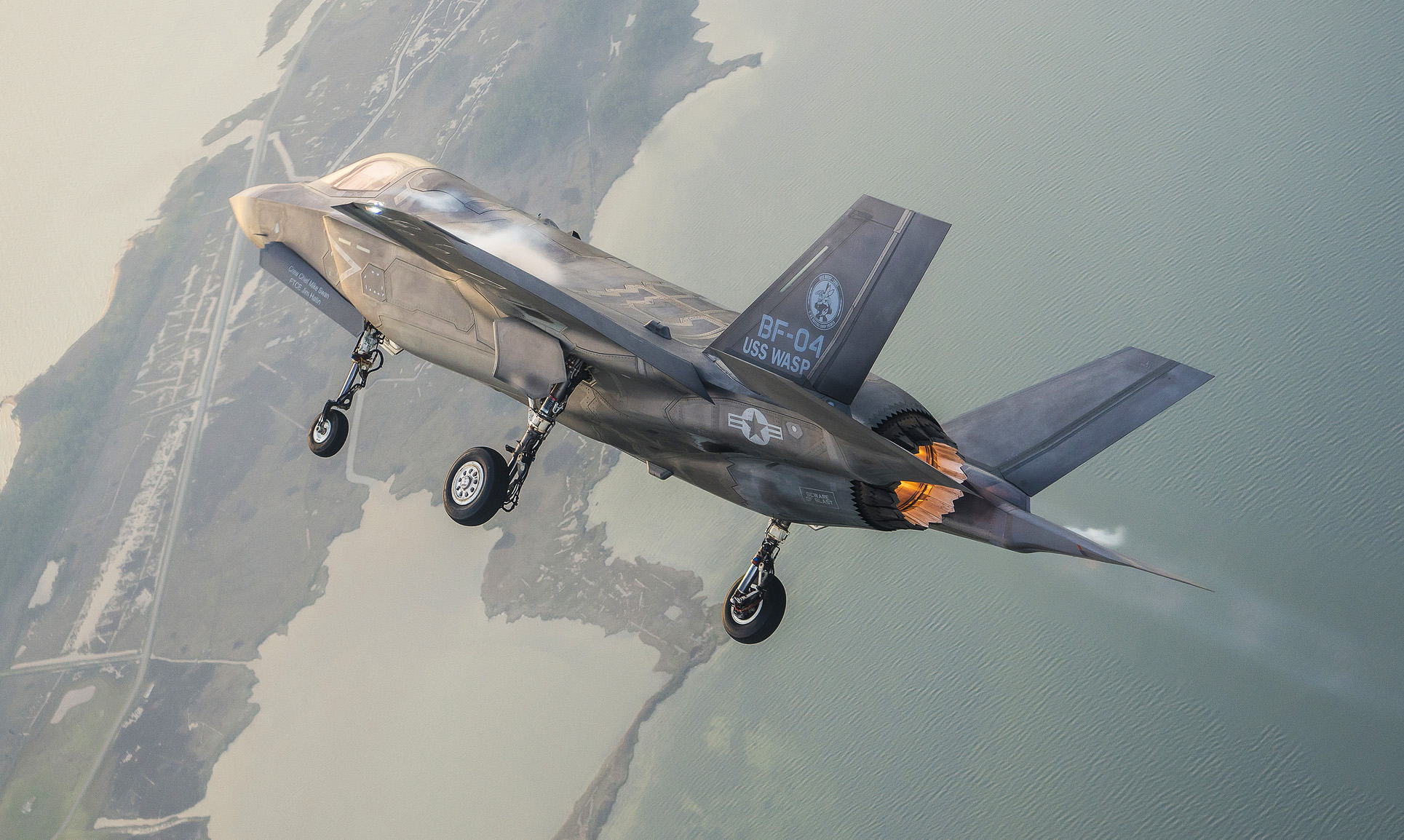 F-35's Most Sinister Capability Are Towed Decoys That Unreel From ...