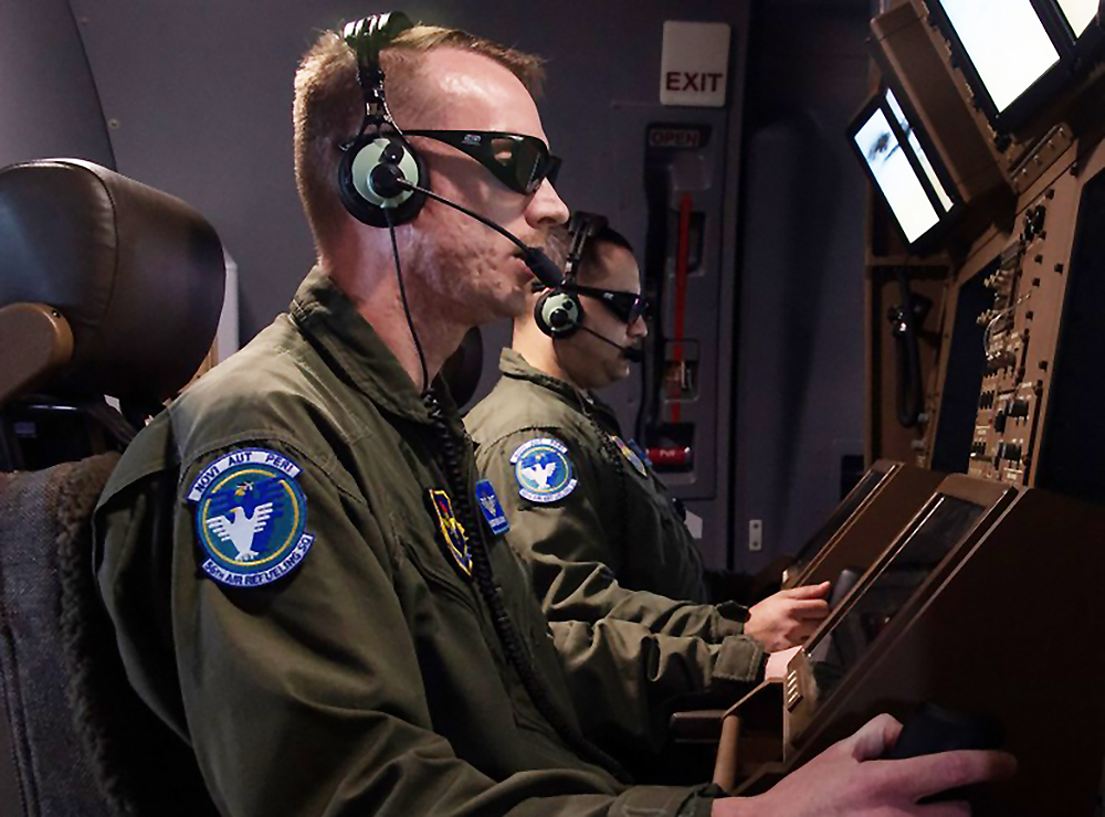 This Is What The Boom Operator's Station On The New KC-46 Tanker ...