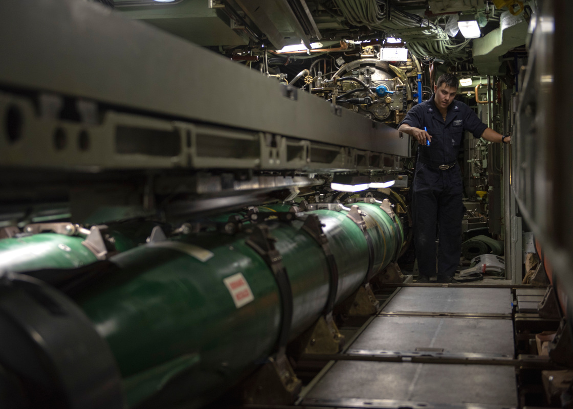 U.S. Navy Looking To Arm Its Subs With Tiny Torpedoes That Intercept ...