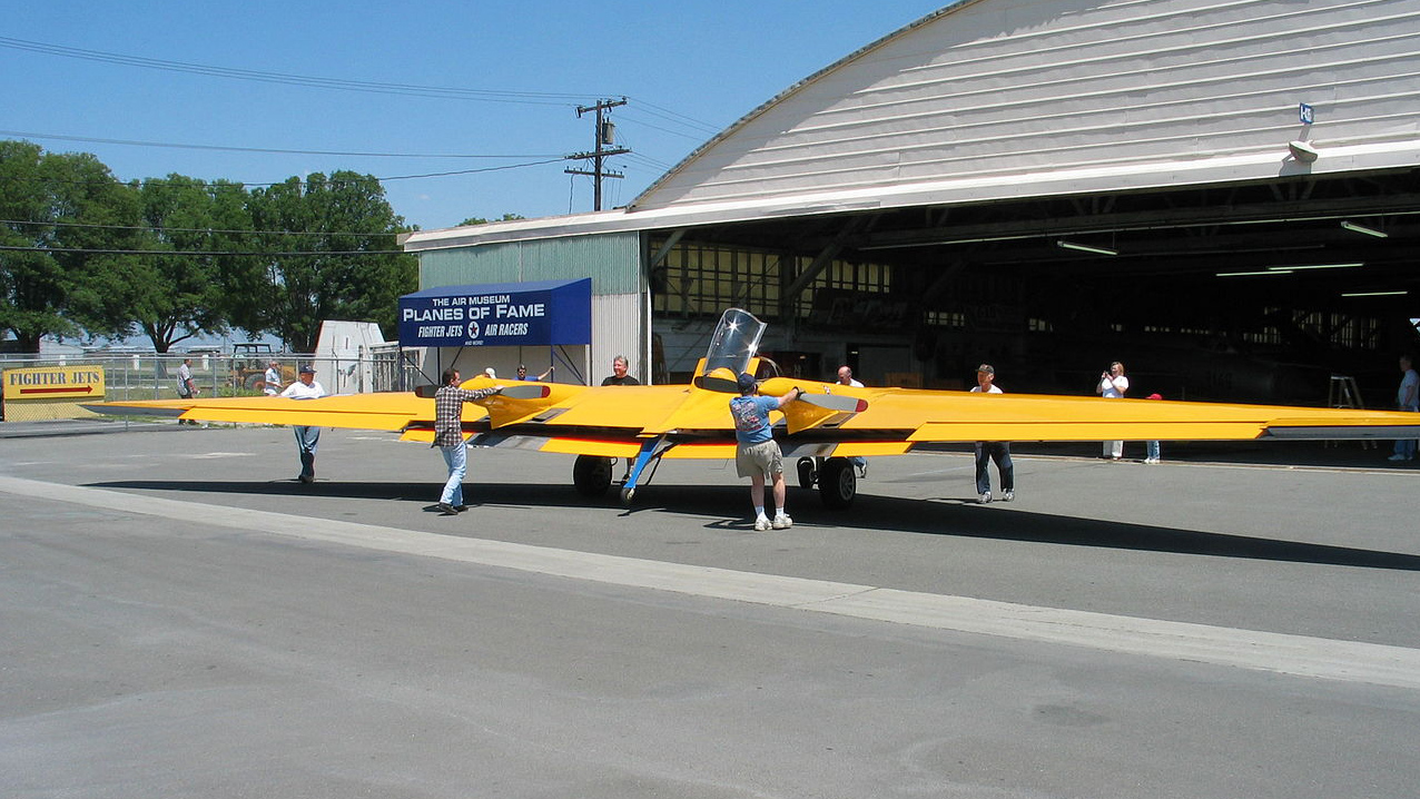 Historic Northrop Flying Wing Crashed After Doing A "Barrel Roll ...