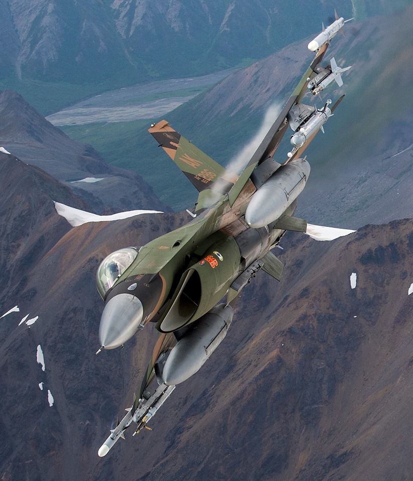 New Black And Red Aggressor Paint Job Slated For Nellis Based F-16 ...