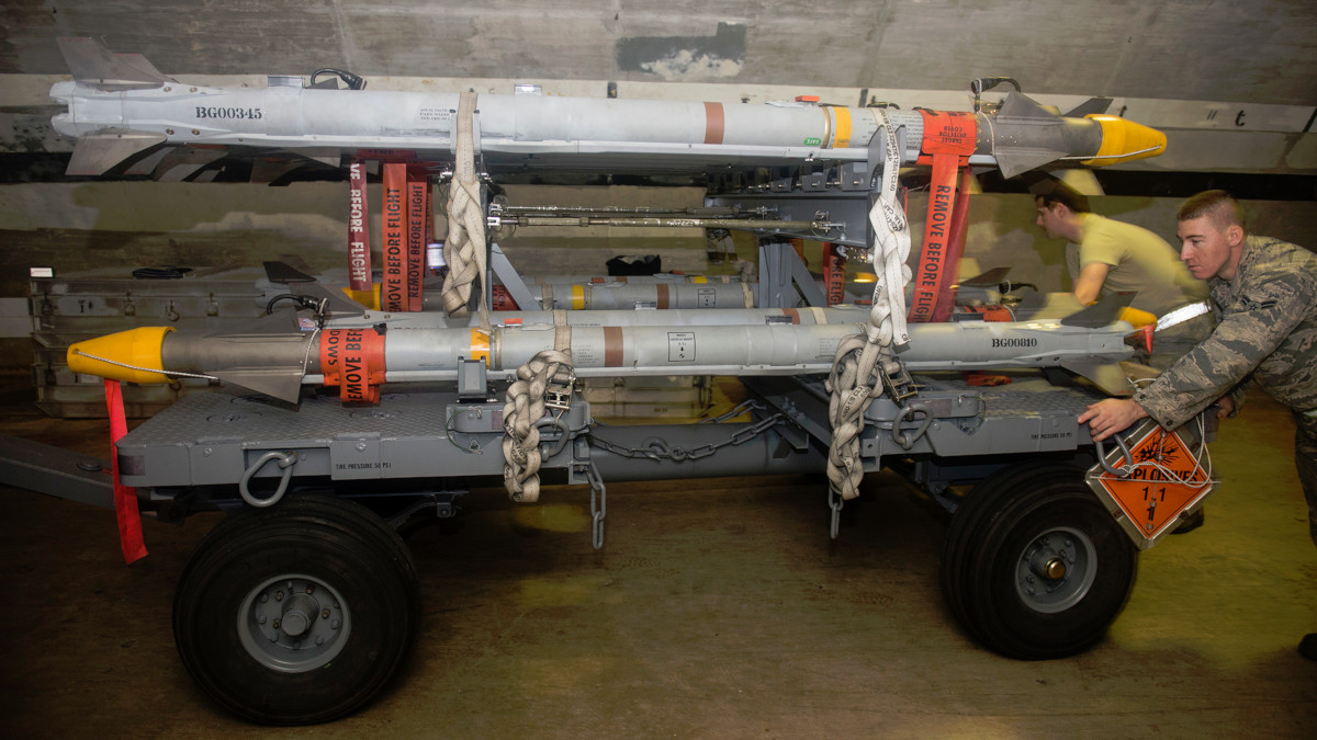 The AIM-9X Sidewinder May Finally Evolve Into A Completely New And ...