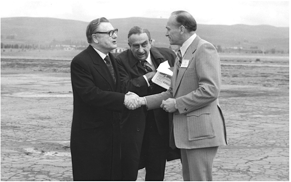 The Time When A Burning B-52 Nearly Caused A Nuclear Catastrophe "Worse ...