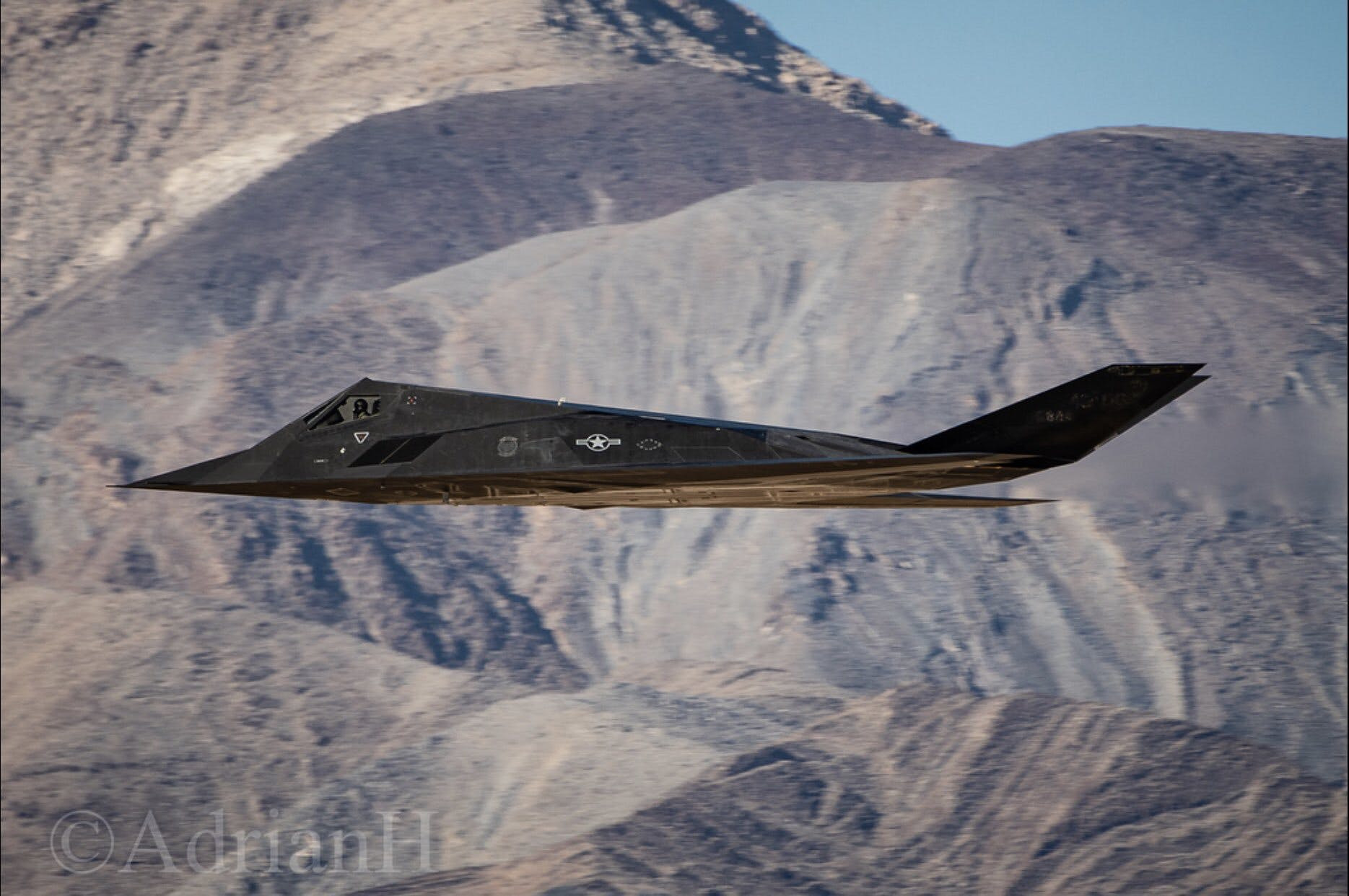 Here's Who Has Been Flying The F-117 Stealth Jets And Why According To ...