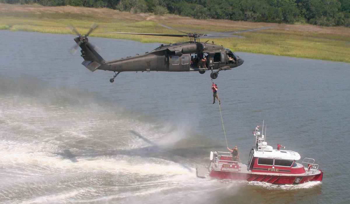 This Is Our Best Look Yet At The Elite FBI Hostage Rescue Team's UH-60 ...