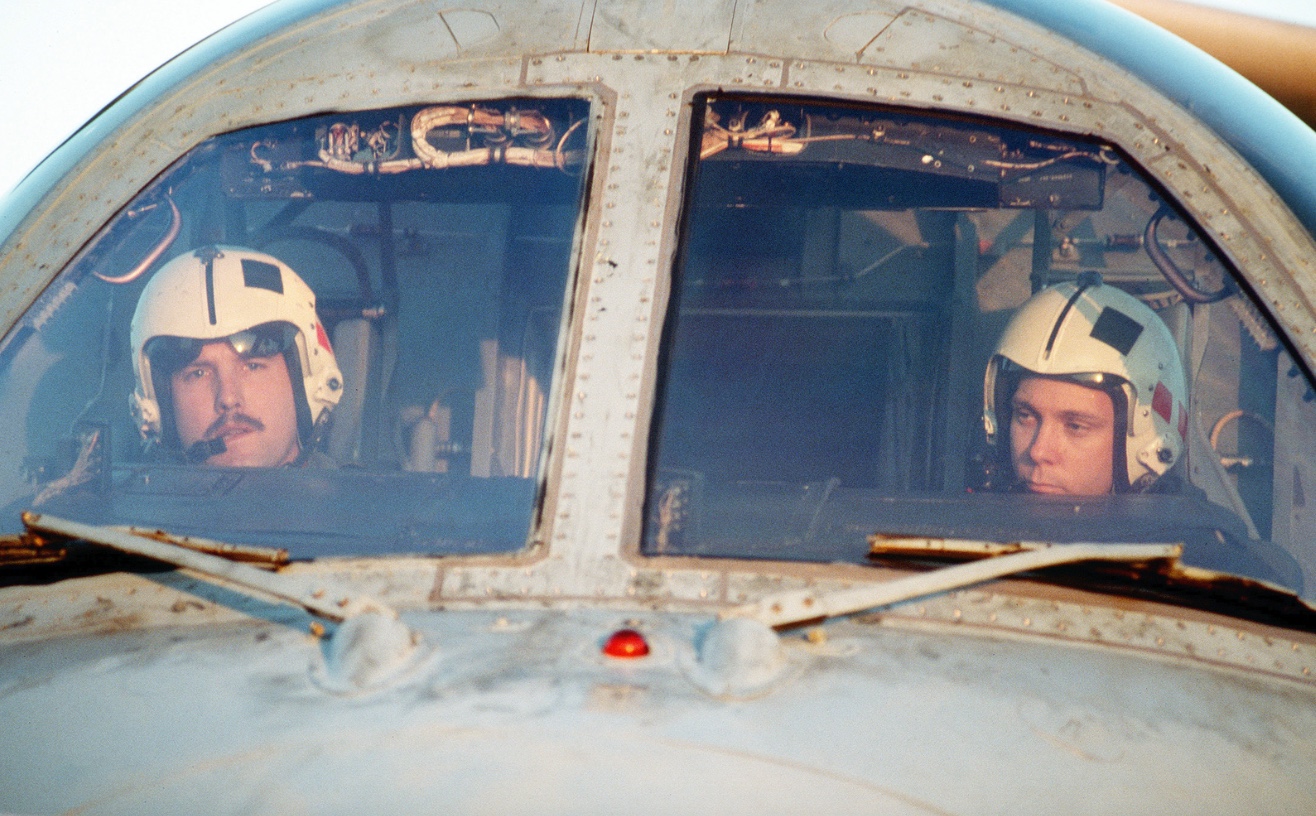 Confessions Of A Submarine Hunting S-3 Viking Crewman During The ...