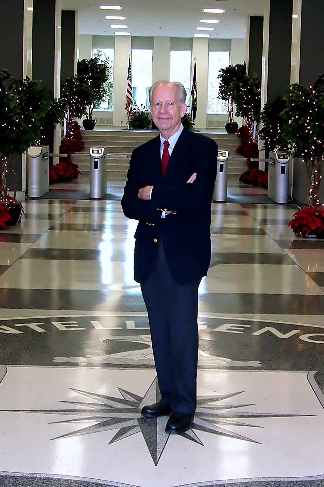 Area 51 Veteran And CIA Electronic Warfare Pioneer Weigh In On Navy UFO ...