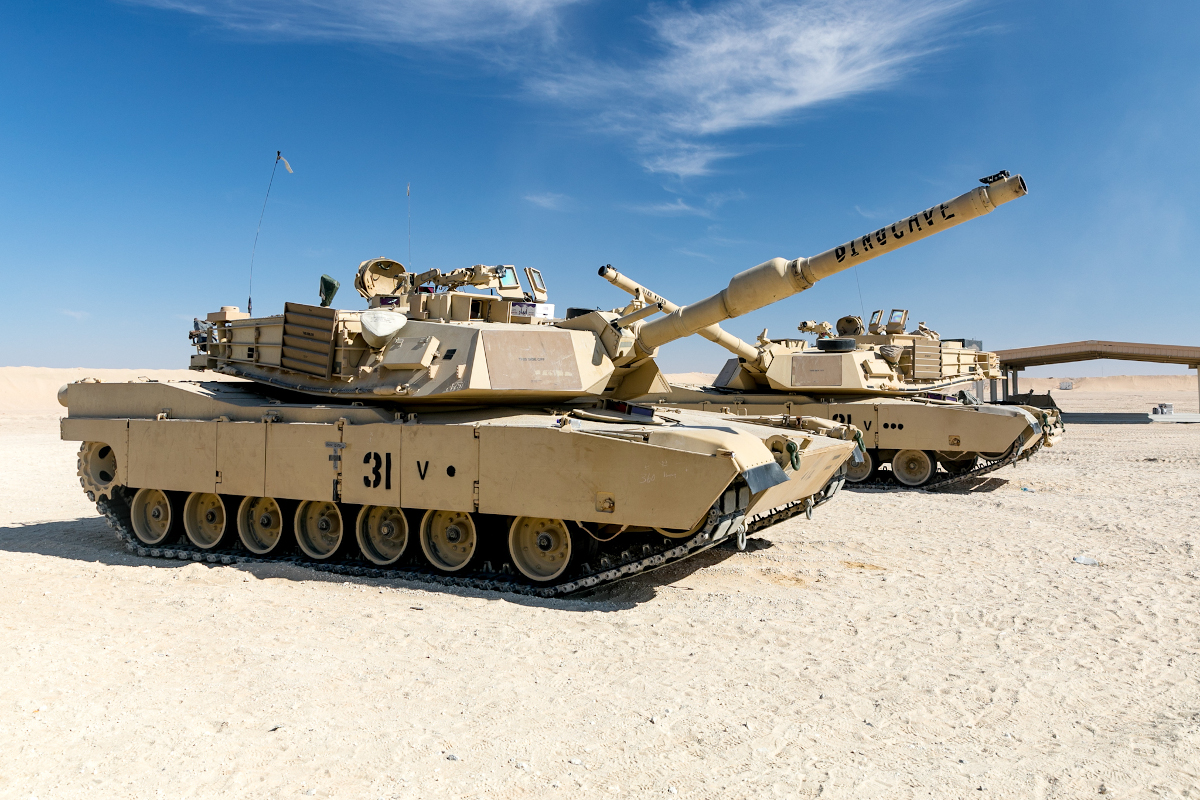The Crew Of This Army National Guard M1 Abrams Tank Flies An Anarchist ...