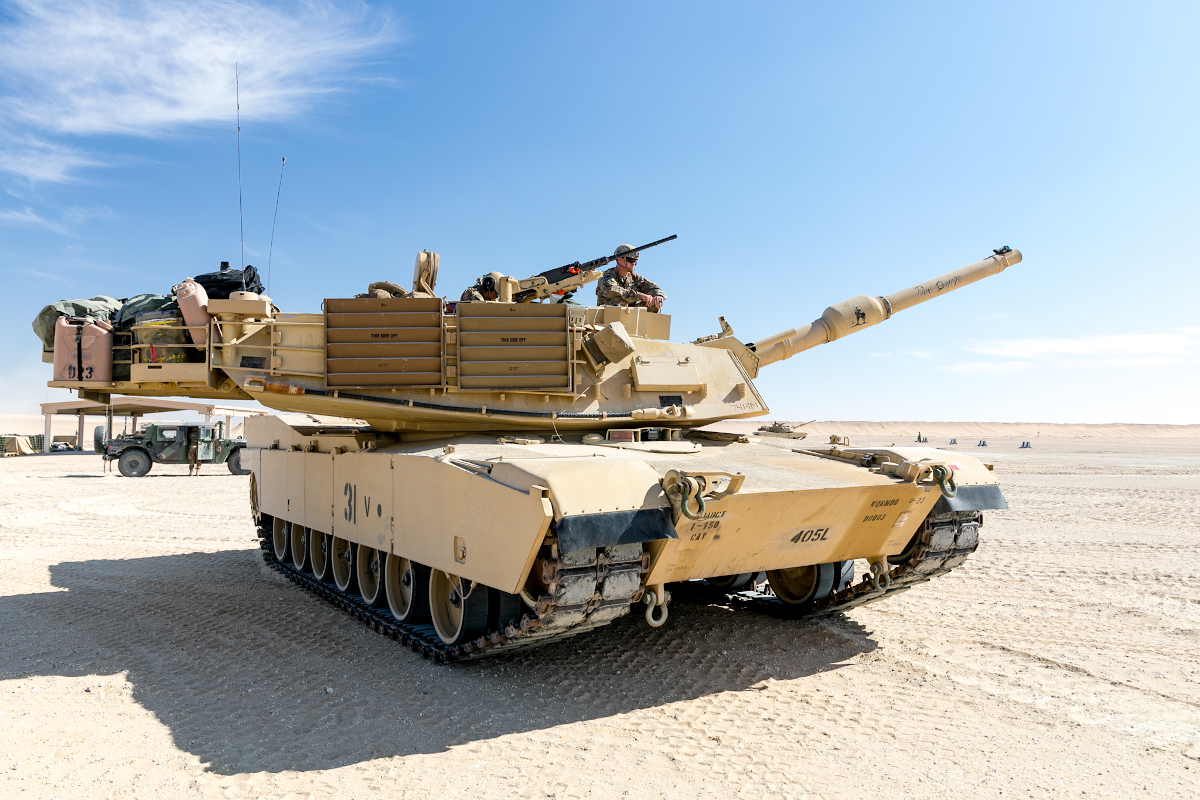 The Crew Of This Army National Guard M1 Abrams Tank Flies An Anarchist ...