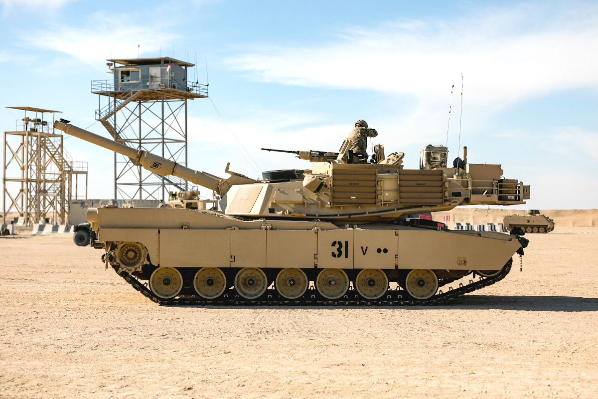 The Crew Of This Army National Guard M1 Abrams Tank Flies An Anarchist ...