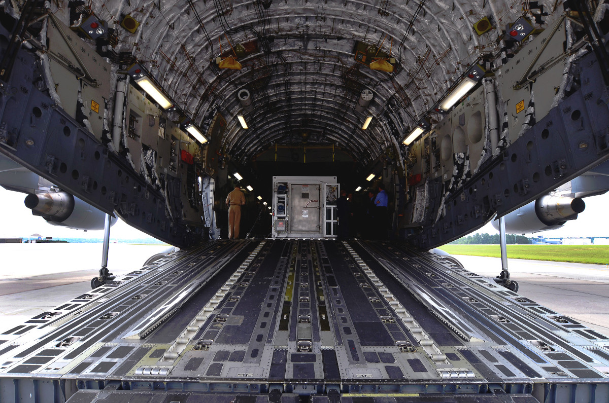 747s Carrying Americans Exposed To Coronavirus Used New Quarantine Box ...
