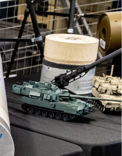 Photos Surface Of The Army's Crazy 1,000 Mile Range Supergun Concept ...