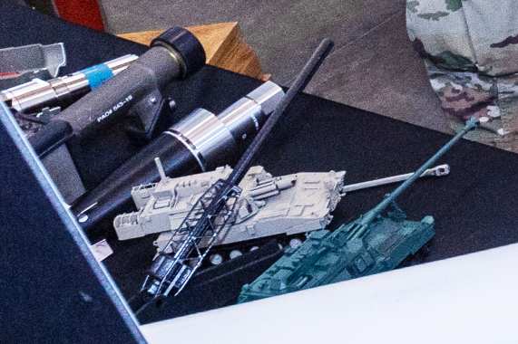 Photos Surface Of The Army's Crazy 1,000 Mile Range Supergun Concept ...