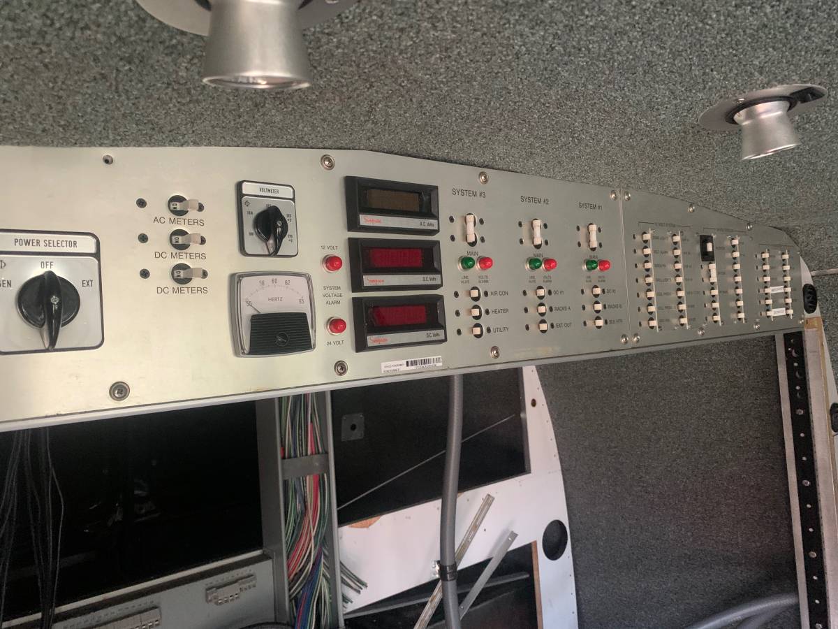 You Can Buy This Rare Ford Presidential Motorcade "Roadrunner" Command Van