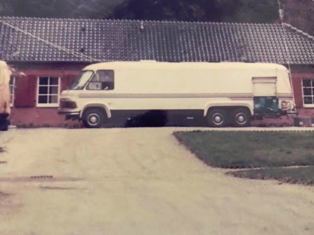 You Can Buy This Rare Ford Presidential Motorcade "Roadrunner" Command Van